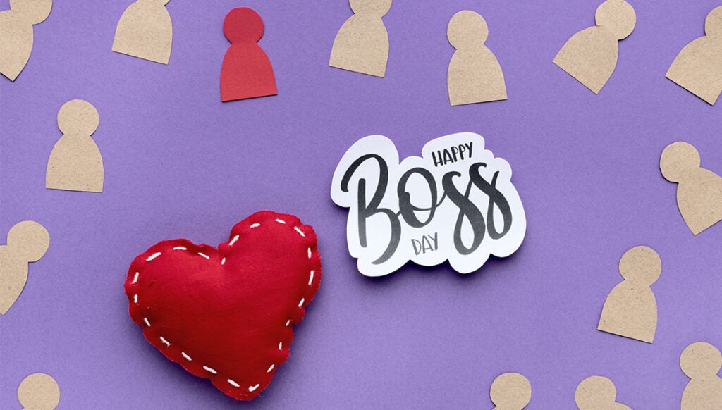 30 Thoughtful Boss's Day Messages - Achievers